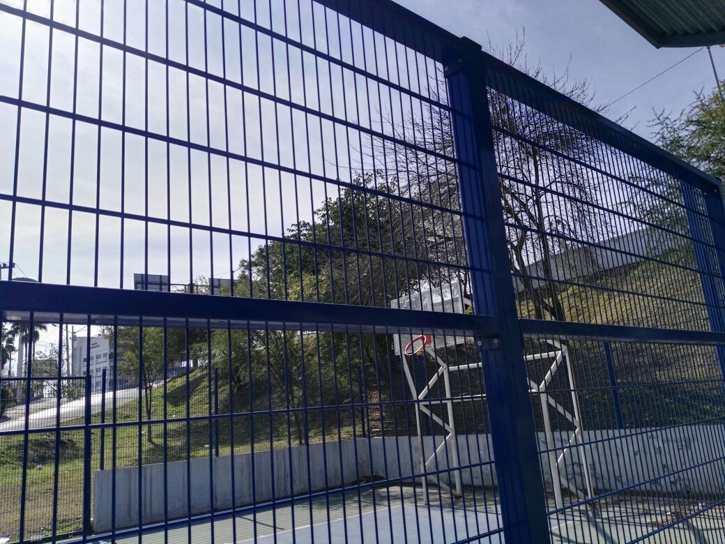 Reja esencial con materiales de alto rendimiento - REGAMA
